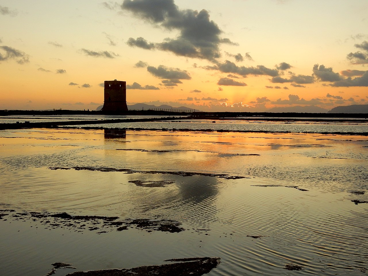 What to see in Trapani in a day – Between sea, history and salt pans